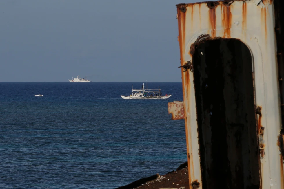 Chinese ship jams communications as Filipino forces deliver supplies to ...