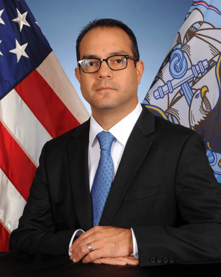 Navy’s New Executive Director Brings Deep Expertise in Information ...